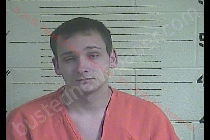 Nathaniel L Barker | 2019-02-28 23:02:00 Three Forks, Kentucky Booking