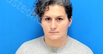 Search Results: for "Jennings Kayla Louise" - BUSTEDNEWSPAPER.COM