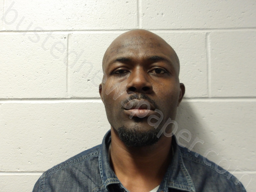 Eduo, Michael | 2025-12-02 17:22:00 Clay County, Indiana Booking