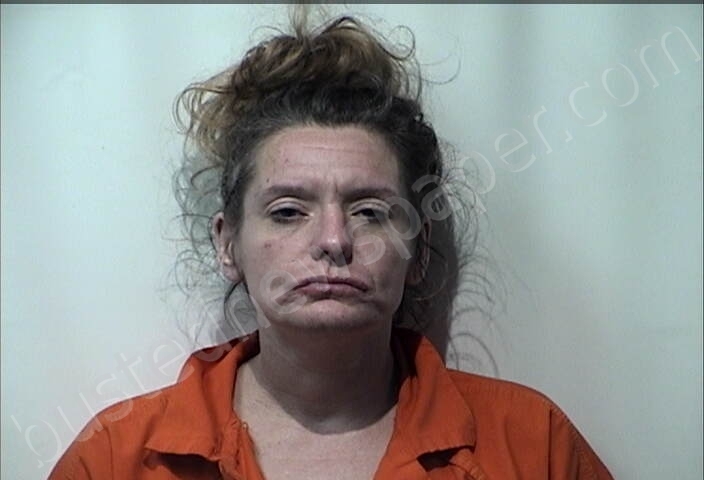 Lofton, Kelly Linn | 2026-01-01 15:39:00 Christian County, Kentucky Booking