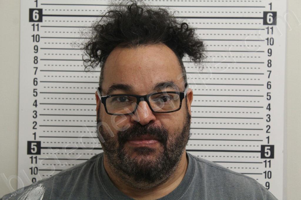 Ward Jr, Robert | 2026-01-18 00:49:00 Ross County, Ohio Booking